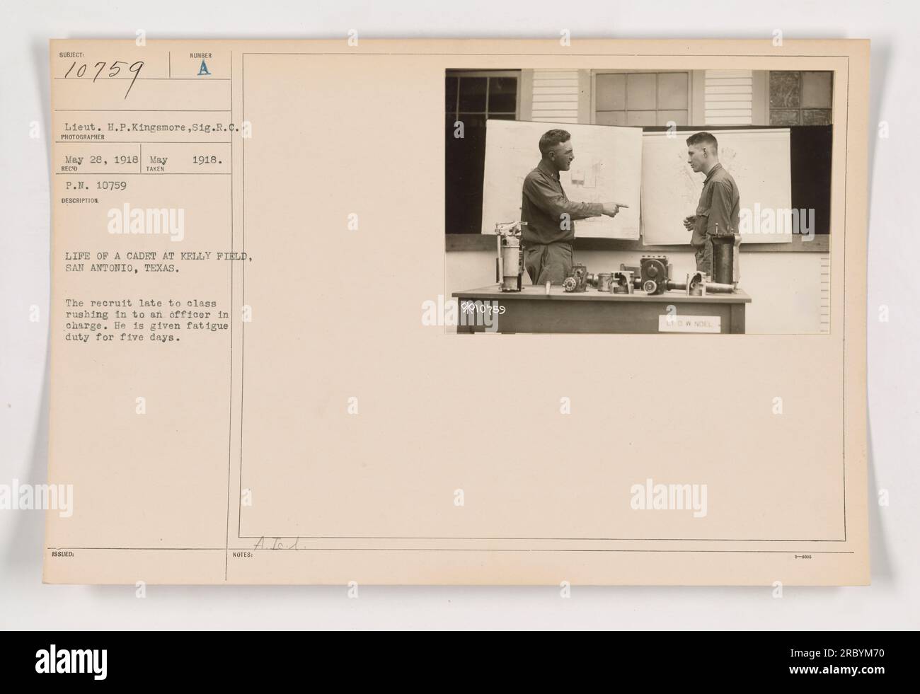 Activities at kelly field hi-res stock photography and images - Alamy