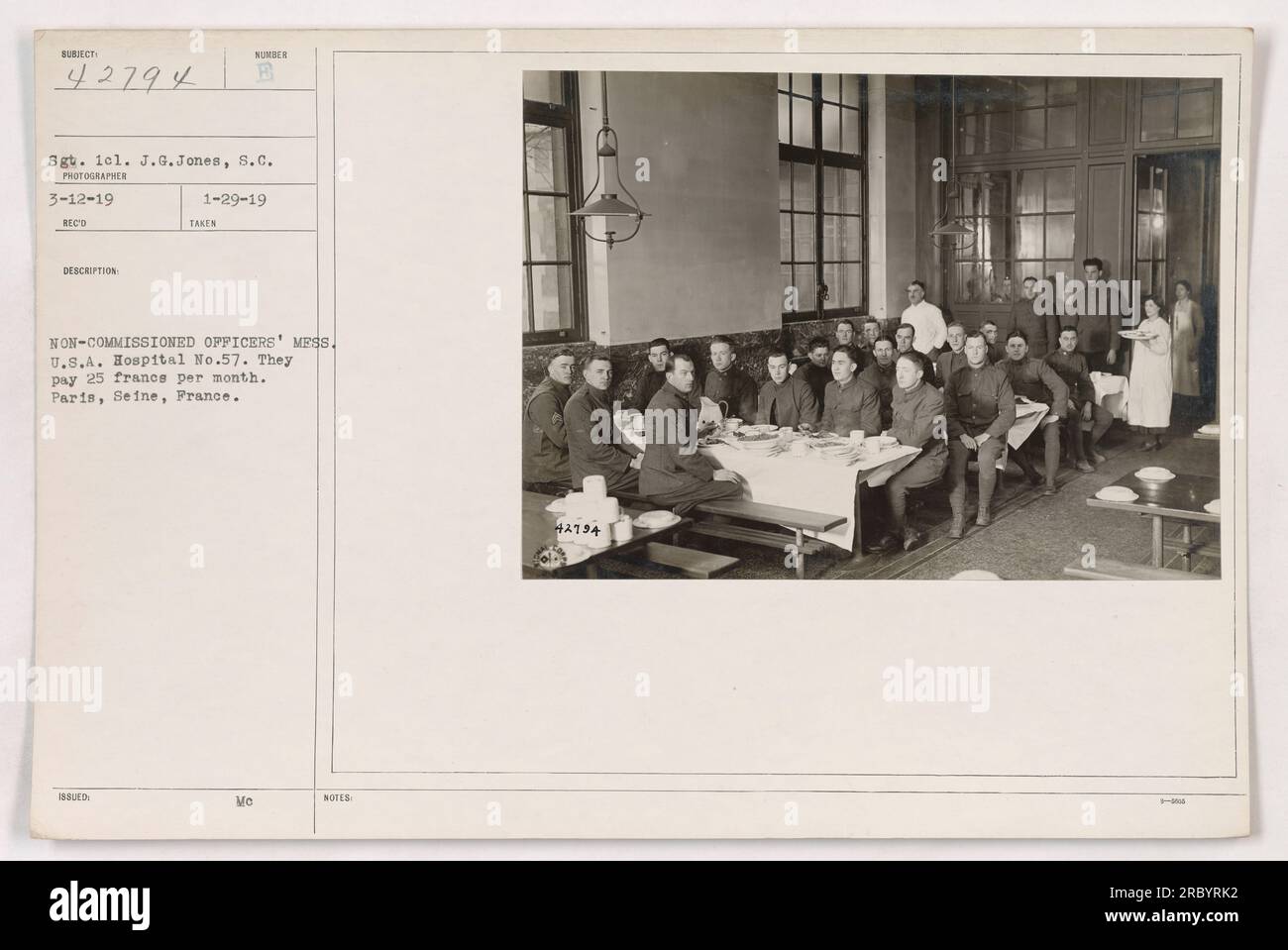 Soldiers gathered in the Non-Commissioned Officers' Mess at U.S.A ...