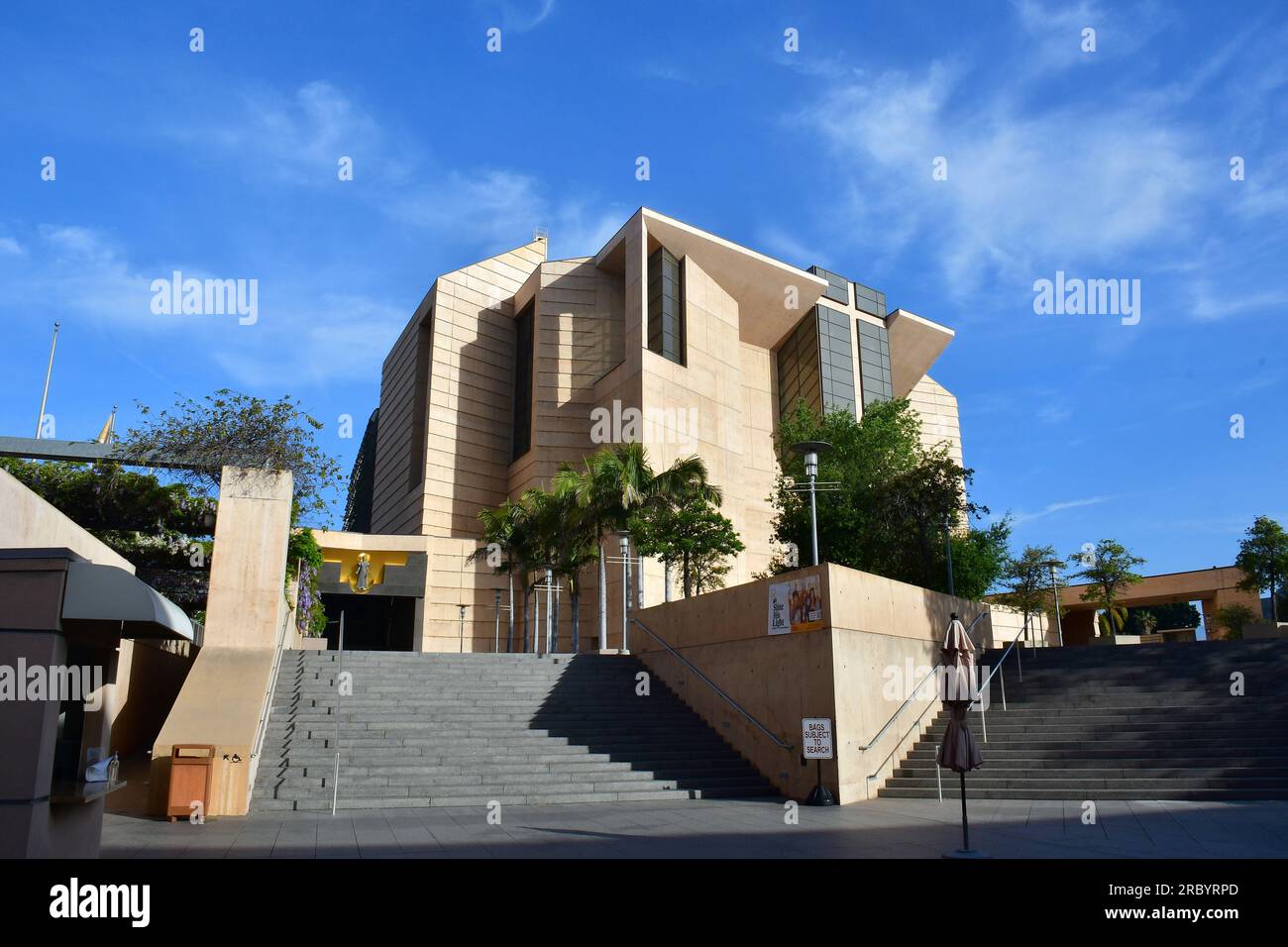 Los Angeles Cathedral, Cathedral of Our Lady of the Angels, Catedral de ...