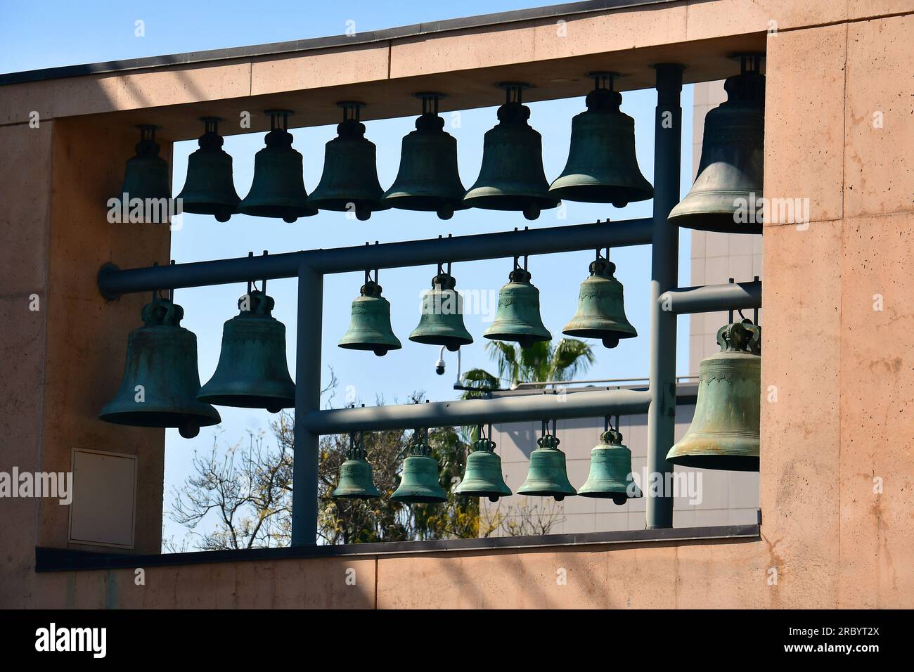 bells, Los Angeles Cathedral, Cathedral of Our Lady of the Angels ...
