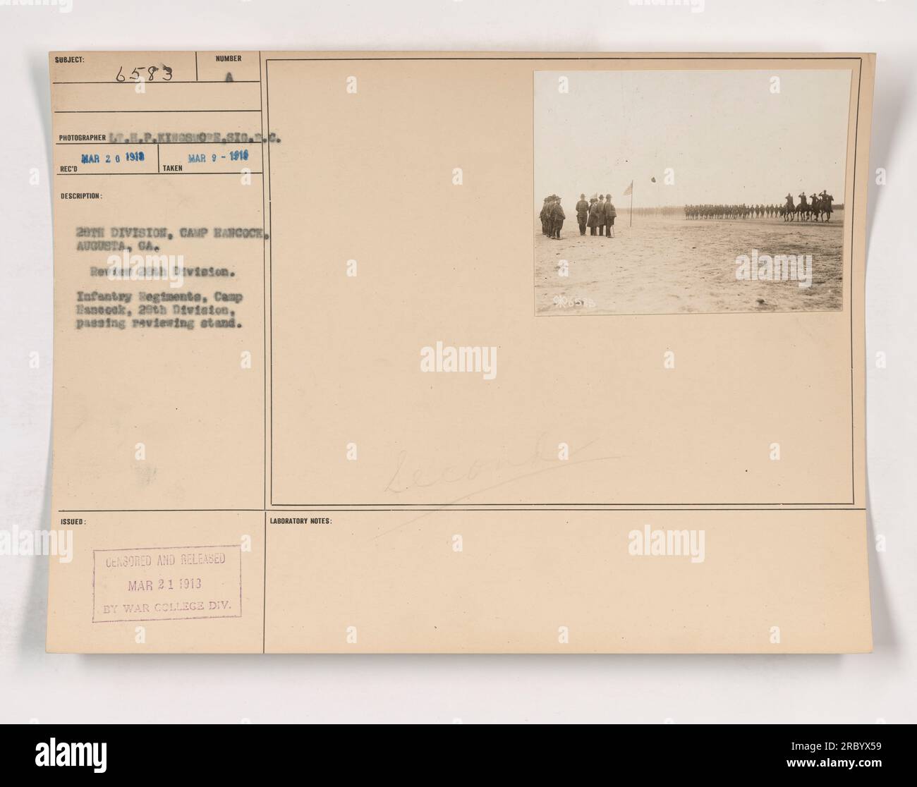 Soldiers from the 20th Division, Infantry Regiment, at Camp Barcock in ...