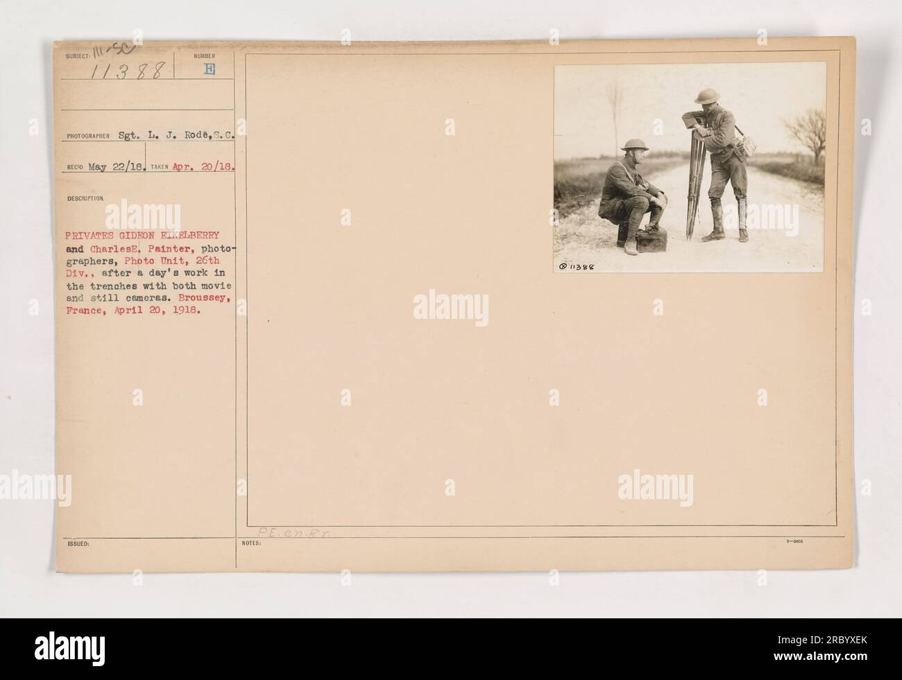 Documenting daily life in war hi-res stock photography and images - Alamy