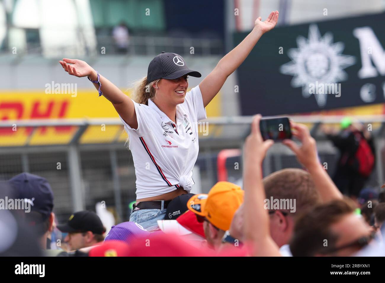 A F1 women Lewis Hamilton (GBR) of Mercedes-AMG Petronas F1 Team fan ...
