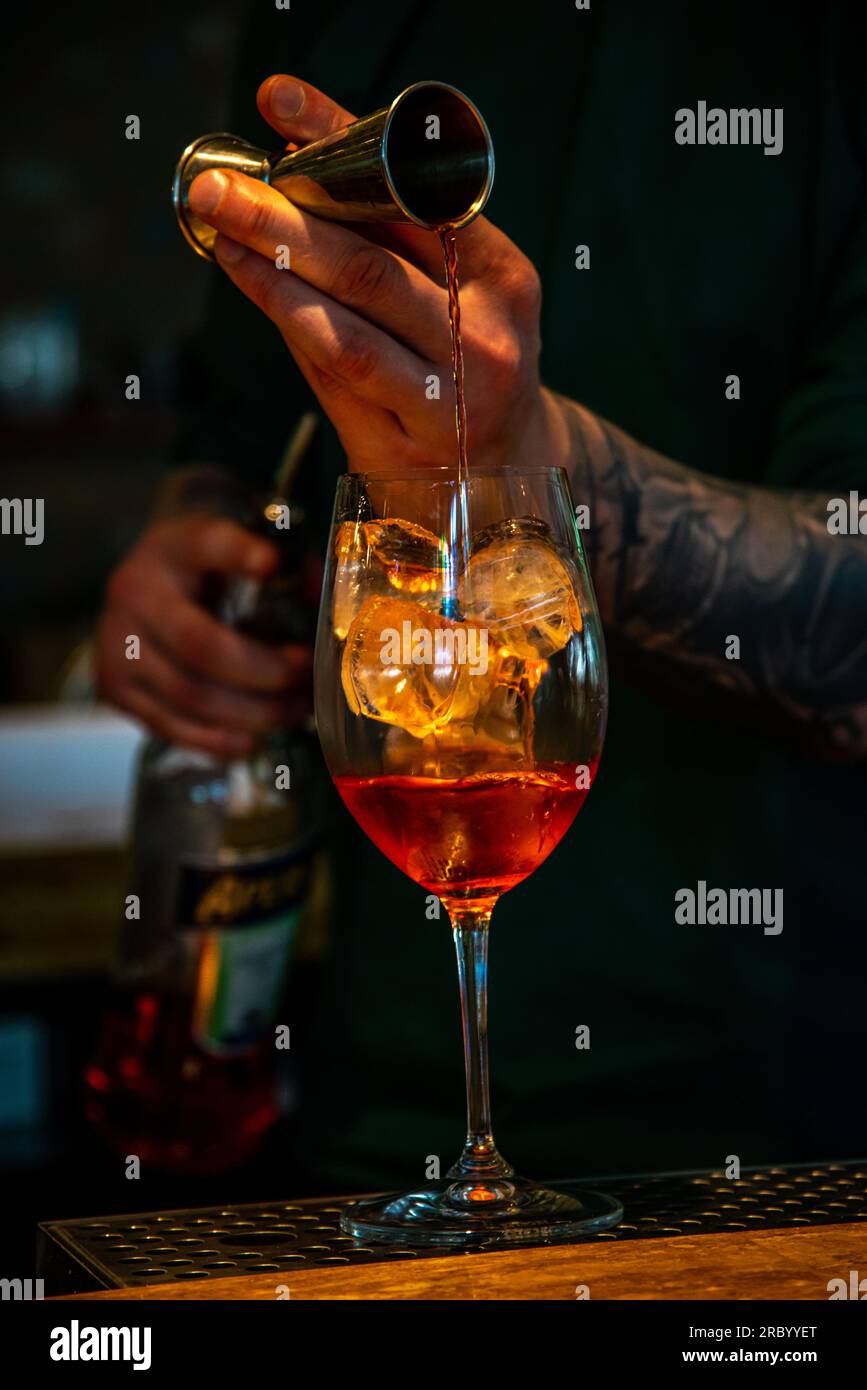 Closeup view bartender hands hi-res stock photography and images - Alamy