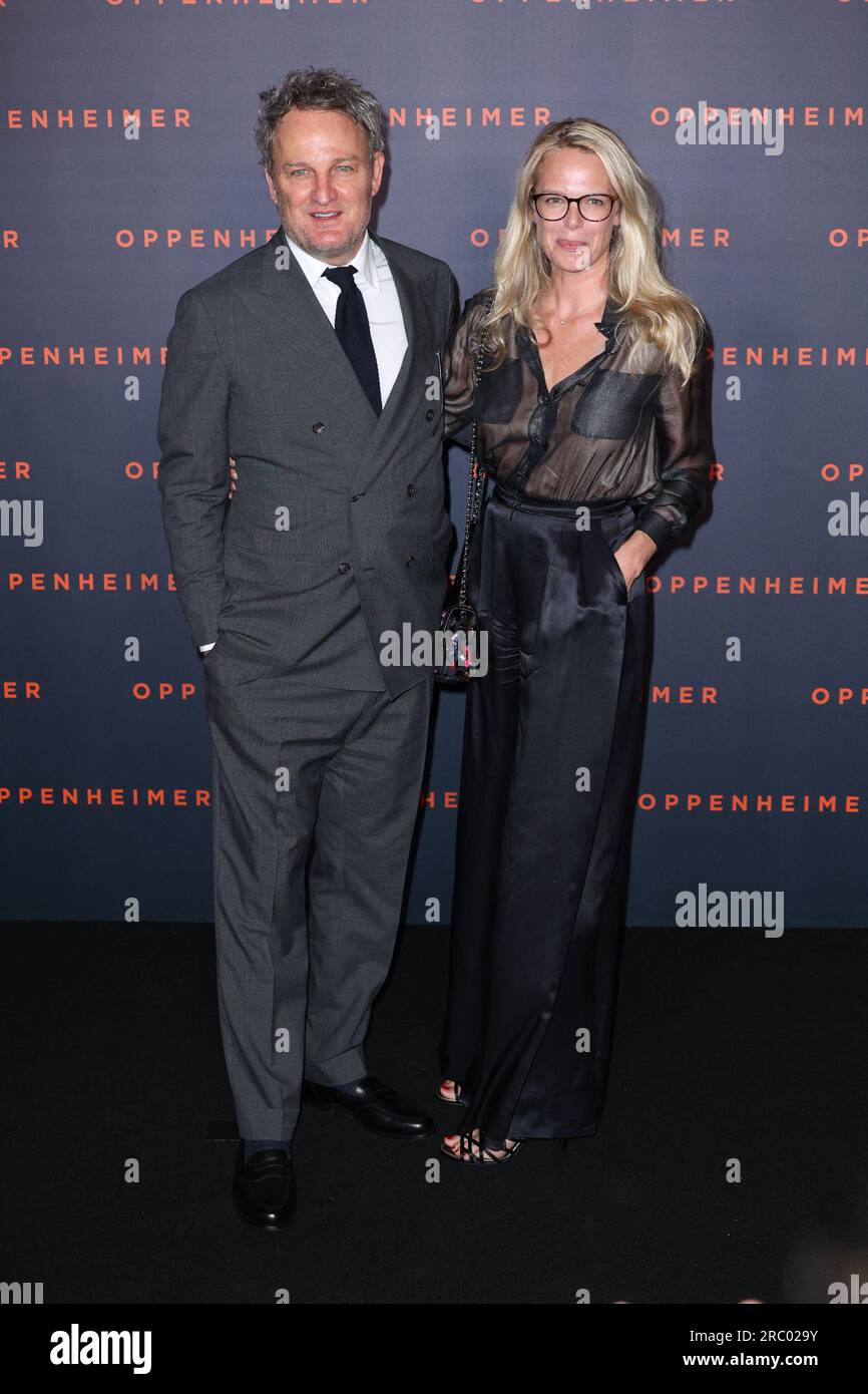 Jason Clarke and his wife Cecile Breccia attends Oppenheimer Premiere ...