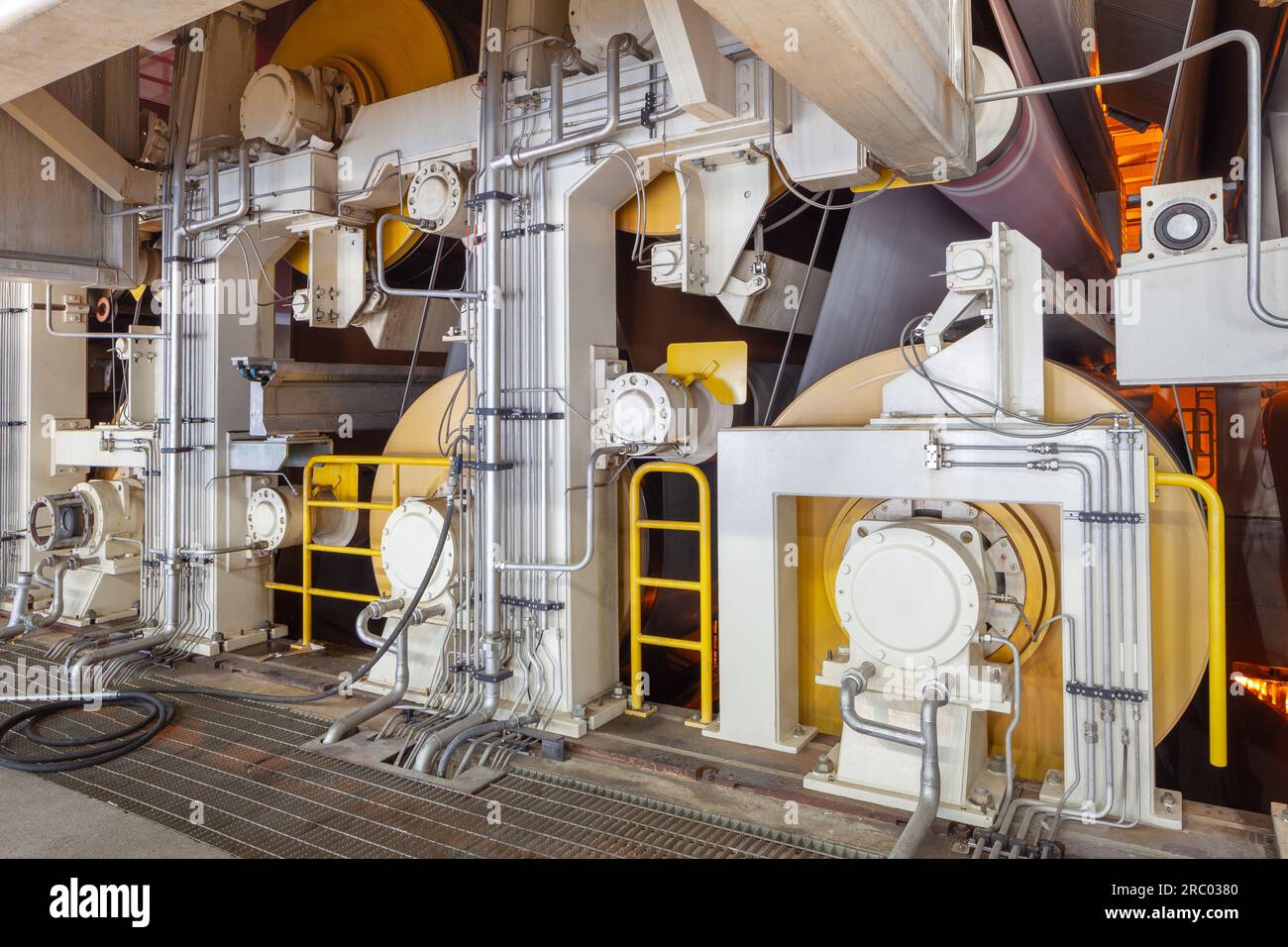 Paper roll mill hi-res stock photography and images - Alamy