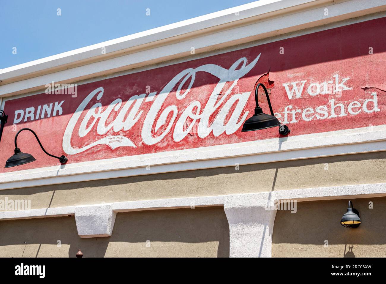 Faded drink coca cola mural sign americana hi-res stock photography and ...