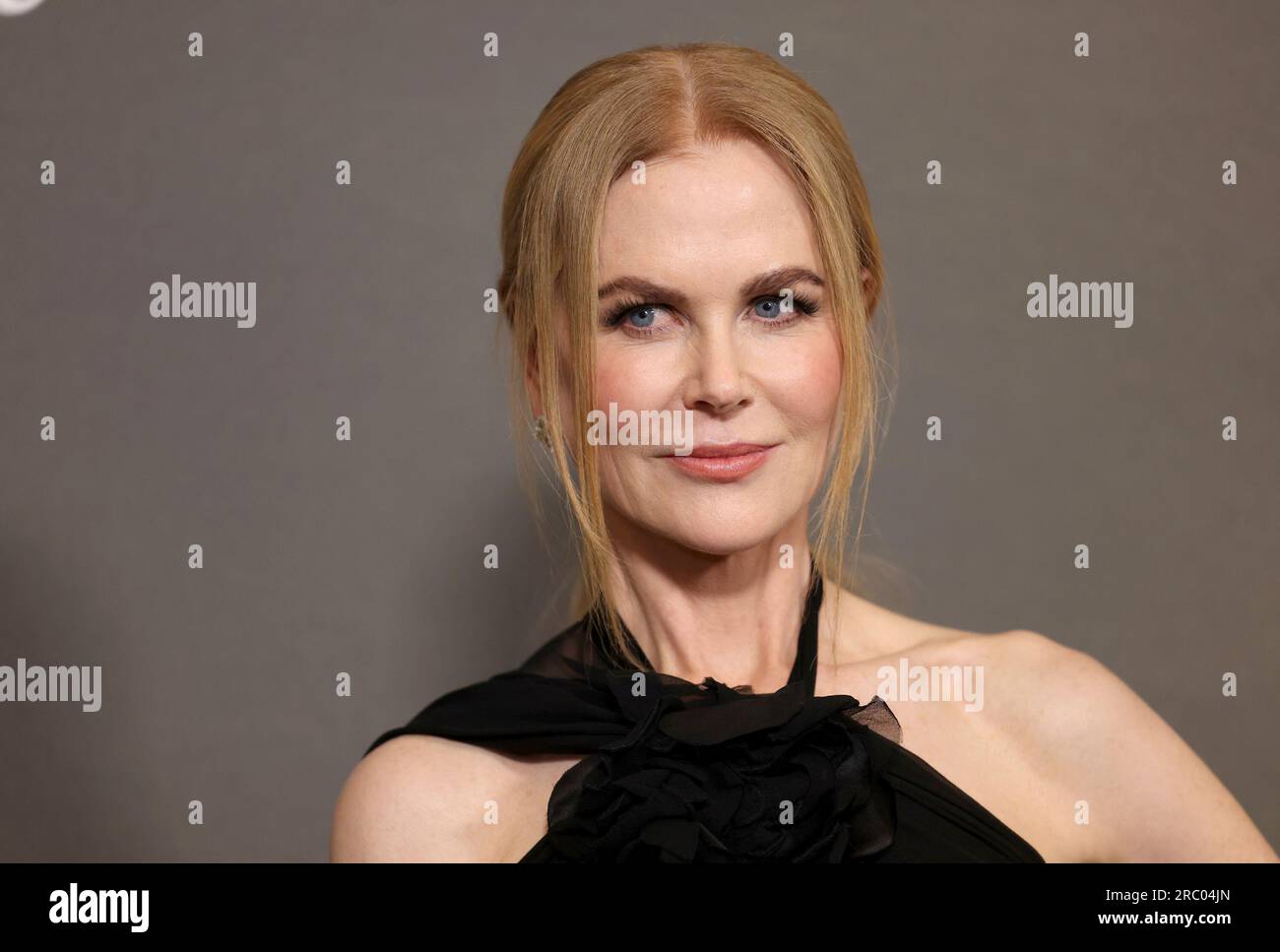Nicole Kidman poses for photographers upon arrival at the premiere of ...