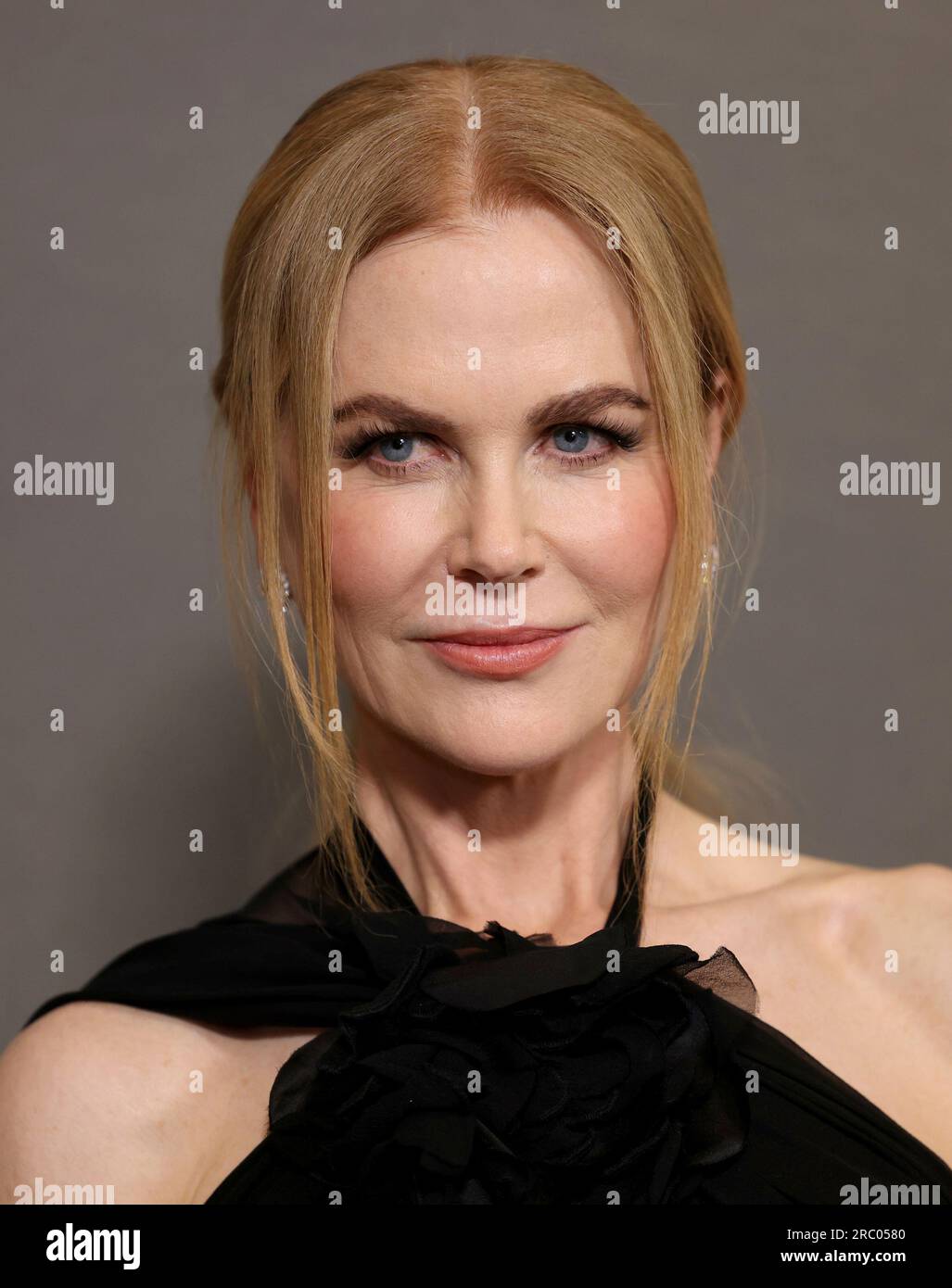 Nicole Kidman poses for photographers upon arrival at the premiere of ...