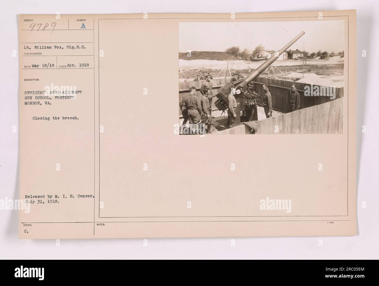 Officers at an anti-aircraft gun school in Fortress Monroe, Virginia ...