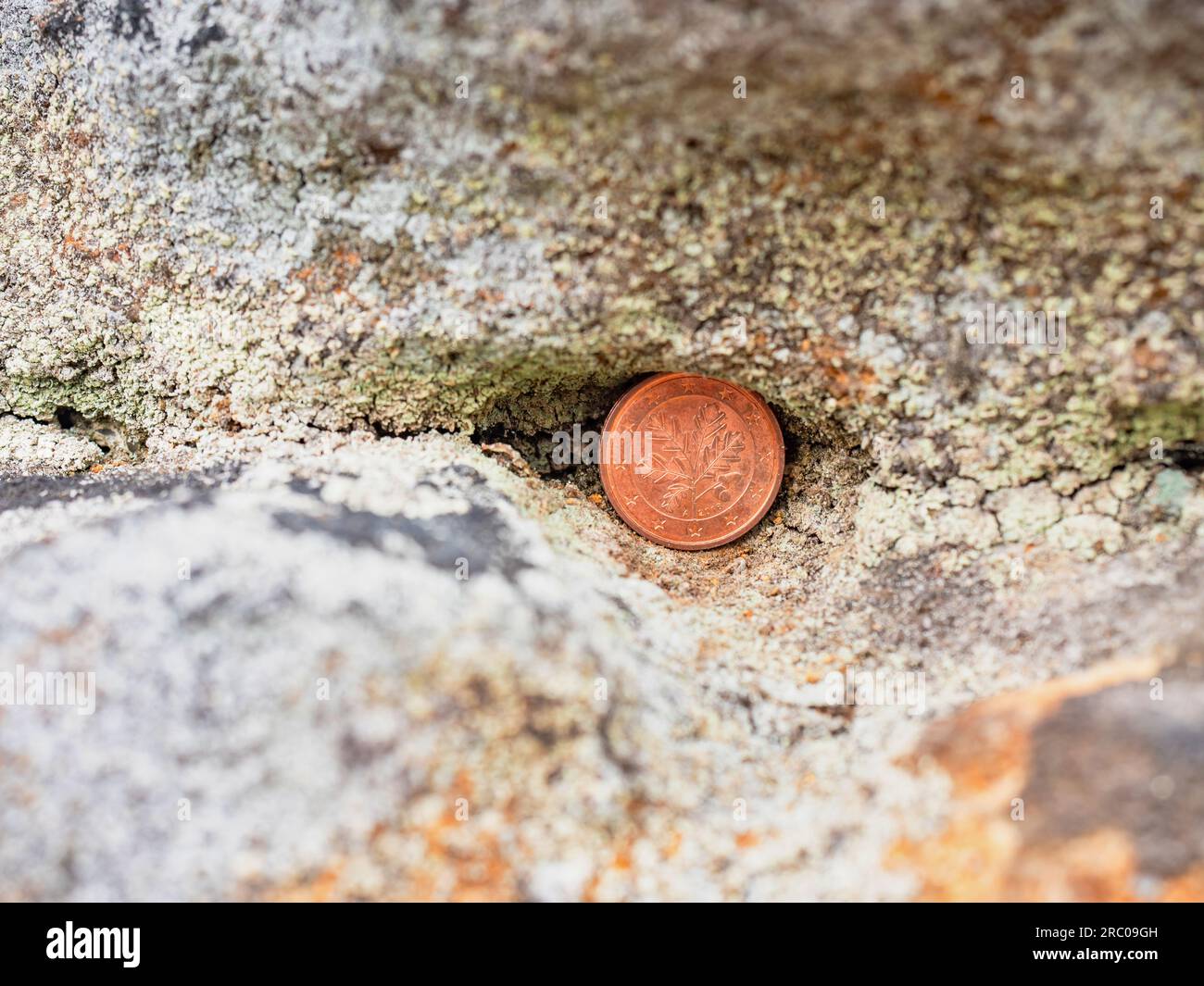 Hand detail money coin euro cent hi-res stock photography and images ...