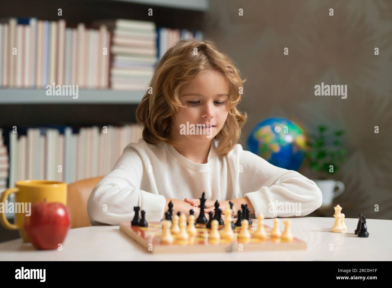 Development of thinking hi-res stock photography and images - Alamy