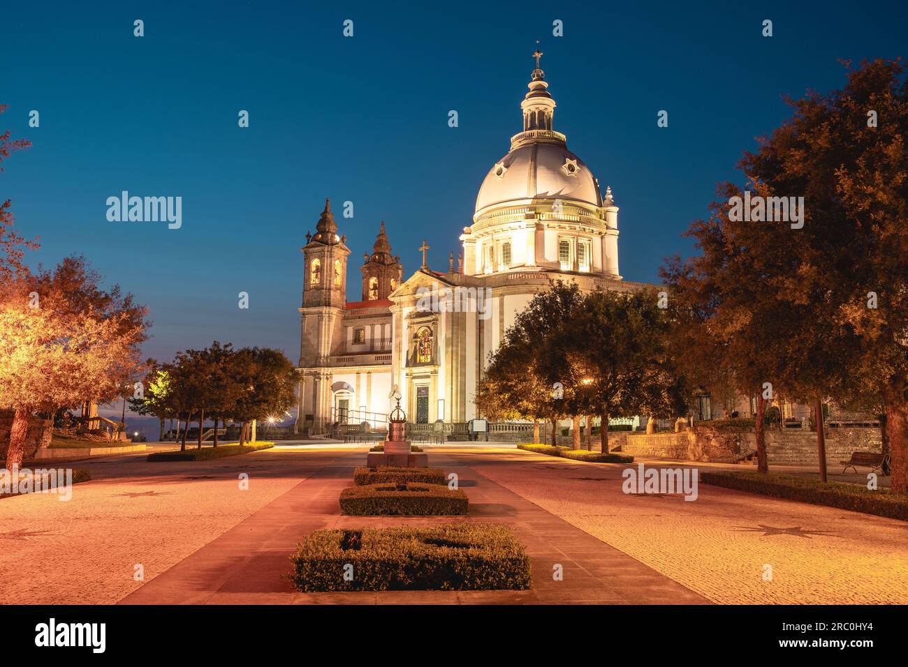 Sancuary of our Lady of Sameiro, at night. Braga, Portugal Juli 8 2023 ...