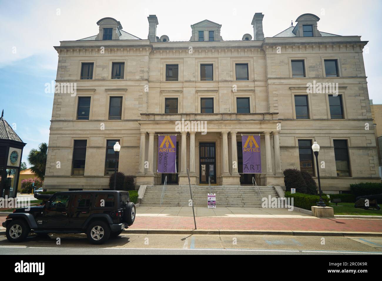 Artel Gallery in the former Escambia County Courthouse, Pensacola ...