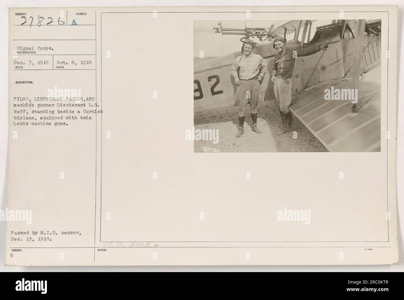 Twin lewis machine guns hi-res stock photography and images - Alamy