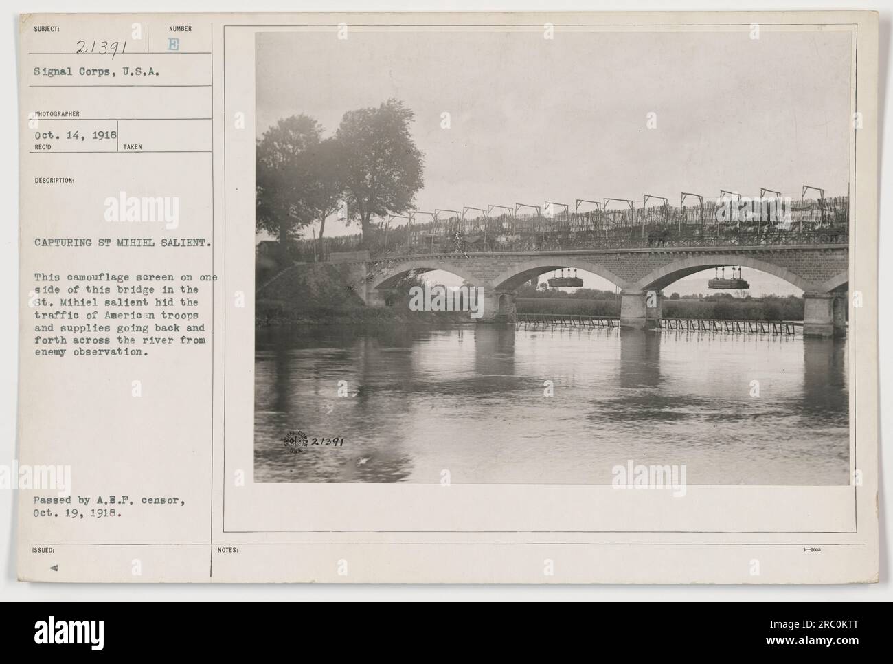 Camouflage for troop movement hi-res stock photography and images - Alamy