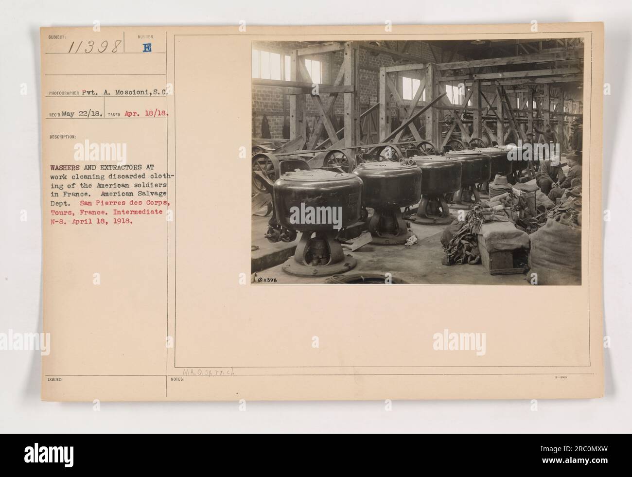 Salvaging uniforms hi-res stock photography and images - Alamy