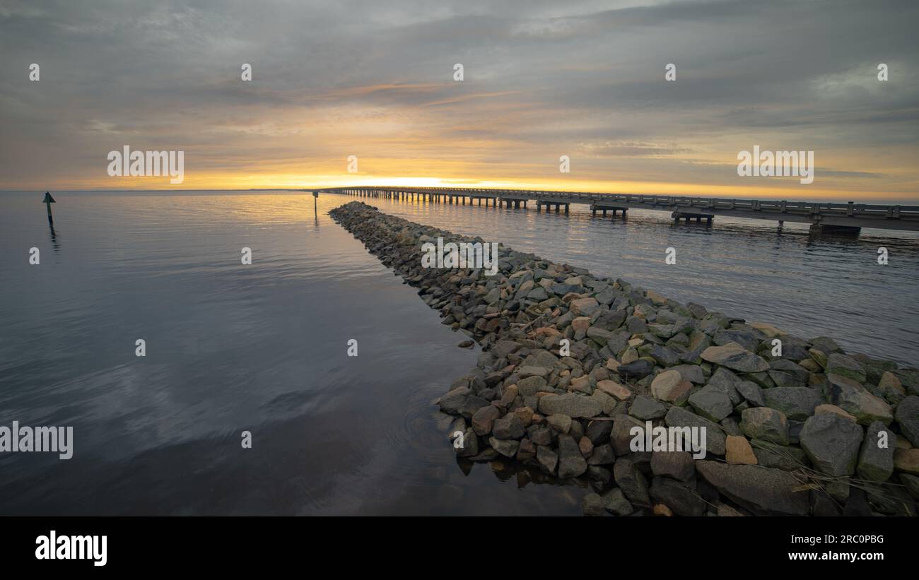 Alligator river hi-res stock photography and images - Alamy