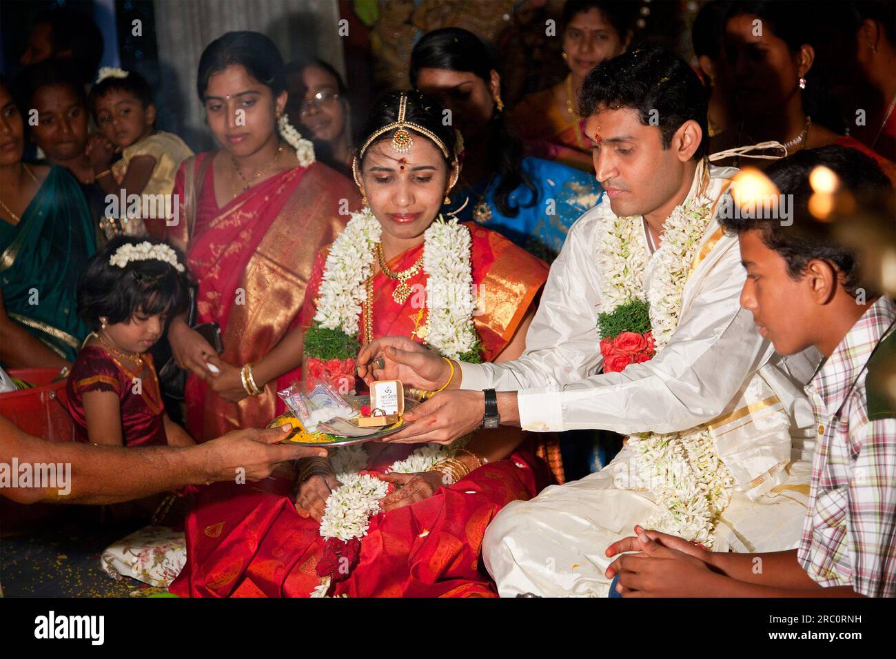 CHENNAI, INDIA - AUGUST 29: Indian (Tamil) Traditional Wedding C Stock Photo - Alamy