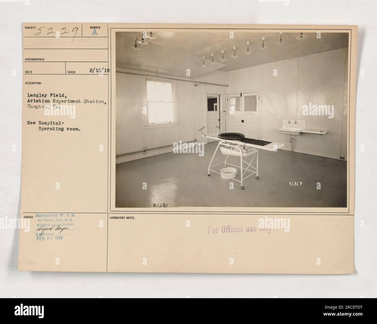 111-SC-5229 #52291: Photograph of an operating room in the New Hospital ...