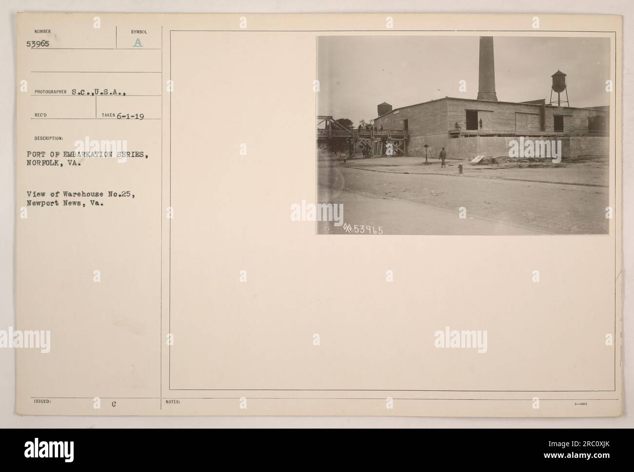 Port of embarkation photographs hi-res stock photography and images - Alamy