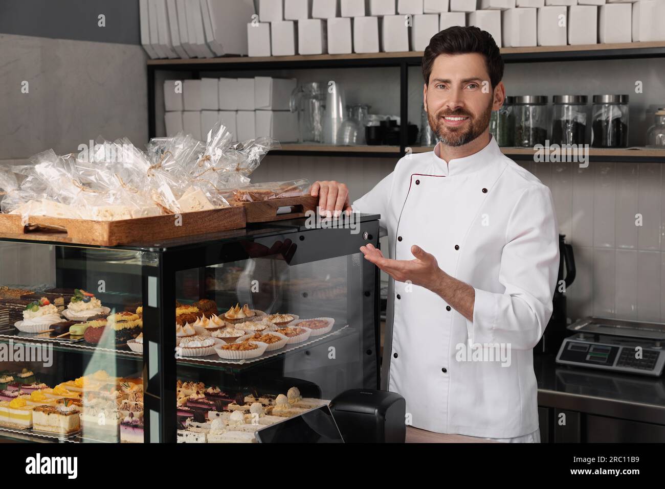 Professional baker store hi-res stock photography and images - Alamy