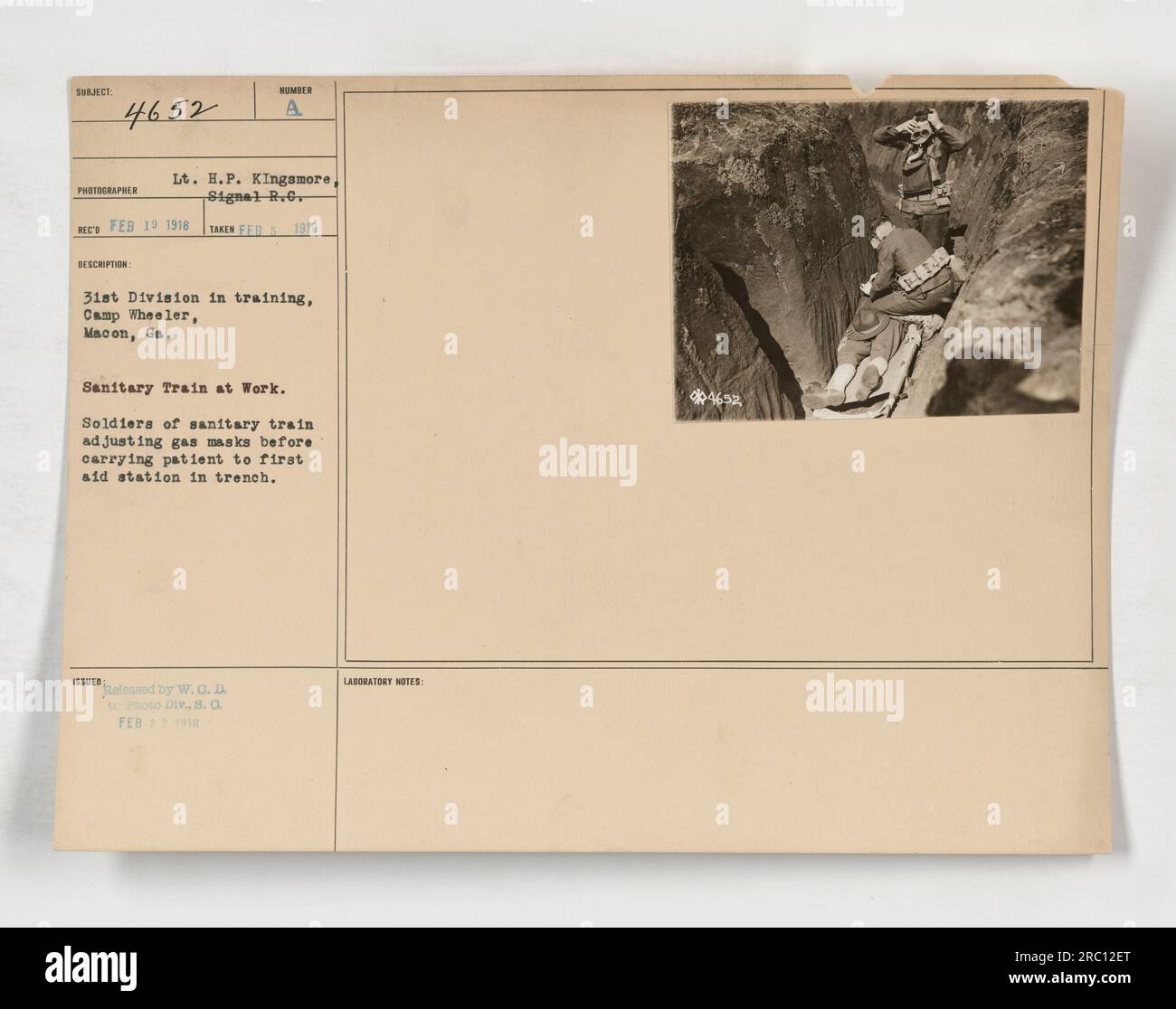 World war 1 trench gas masks hi-res stock photography and images - Alamy