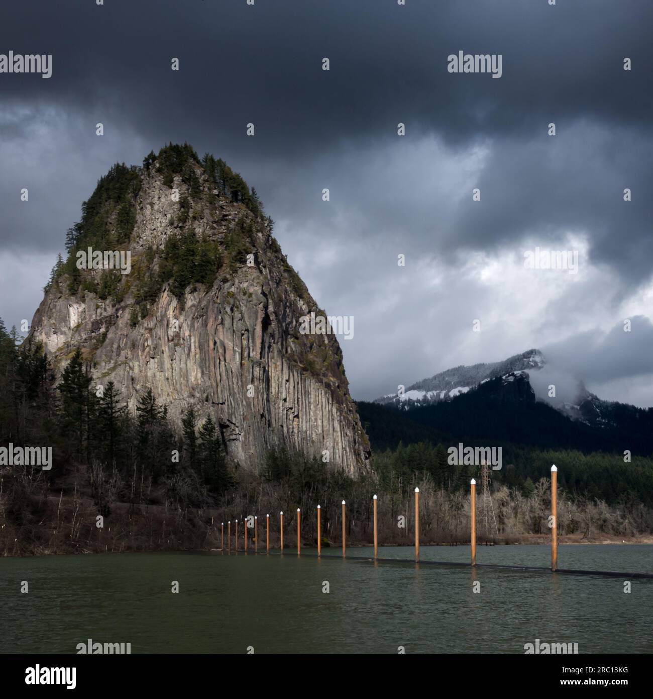 Beacon Rock and the Columbia River, Beacon Rock State Park, Washington ...