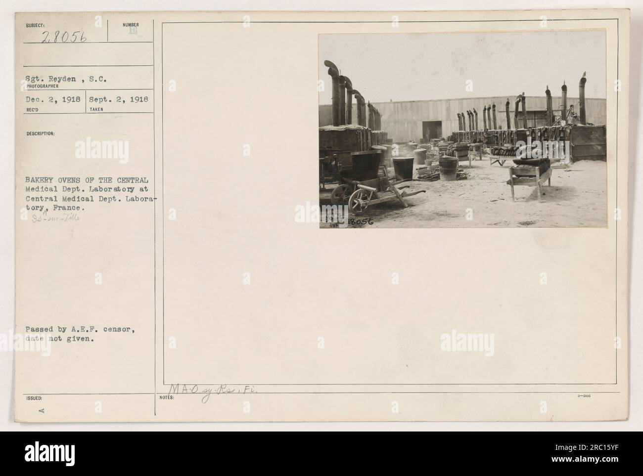 World war 1 medical laboratory hi-res stock photography and images - Alamy