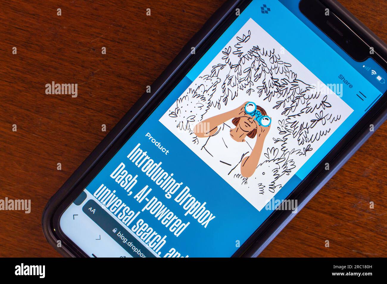 Dropbox ai hi-res stock photography and images - Alamy