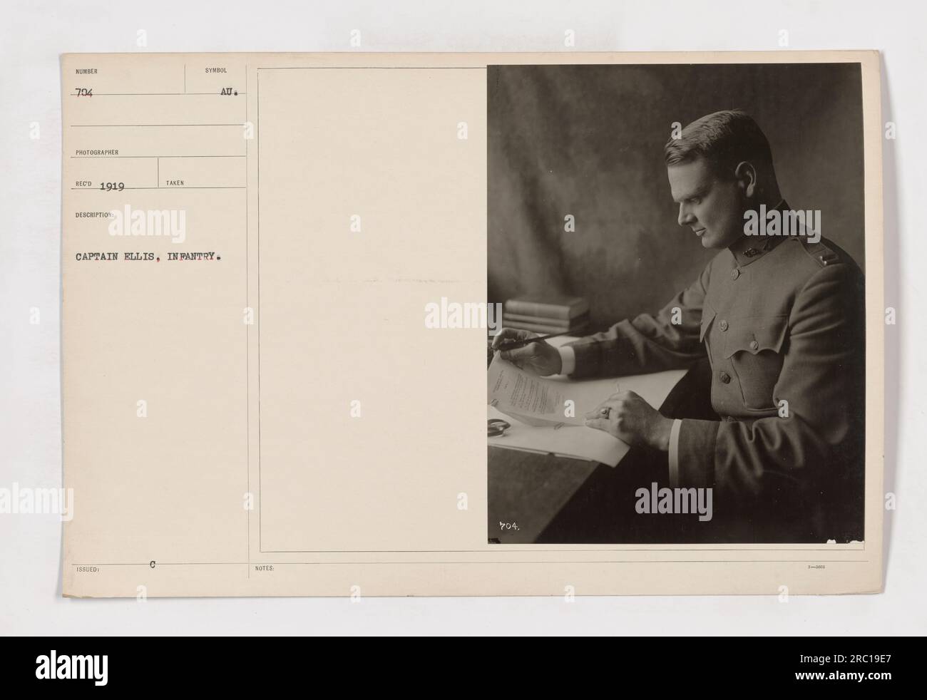 Captain Ellis, a member of the Infantry during World War I ...
