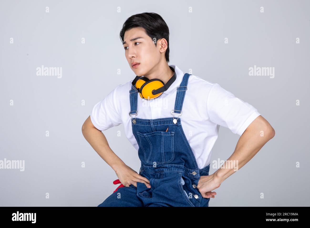 millennials and gen z, korean asian young man carpenter sitting and ...