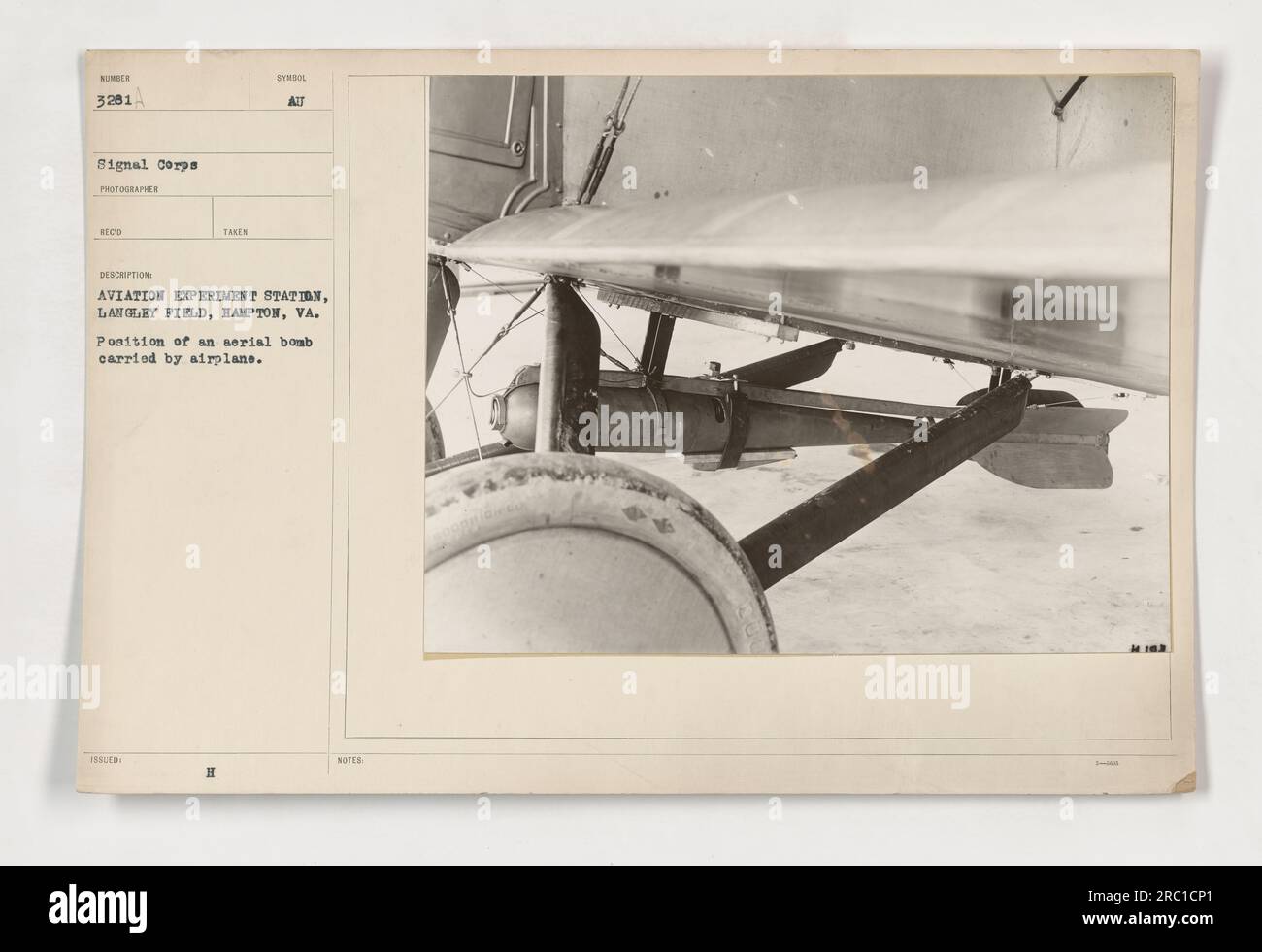 Rear mounted bombs hi-res stock photography and images - Alamy