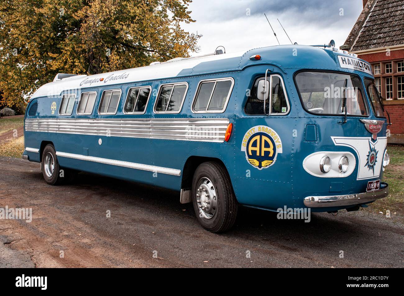Motor coach 1950s hi-res stock photography and images - Alamy