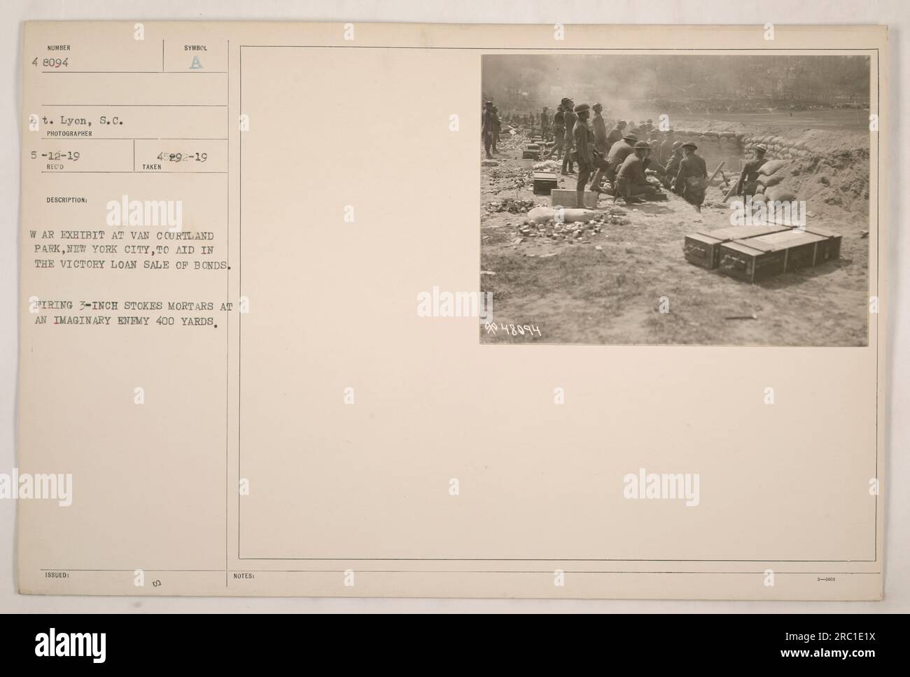 American soldiers at a war exhibit in Van Cortlandt Park, New York City, using 3-inch Stokes ...