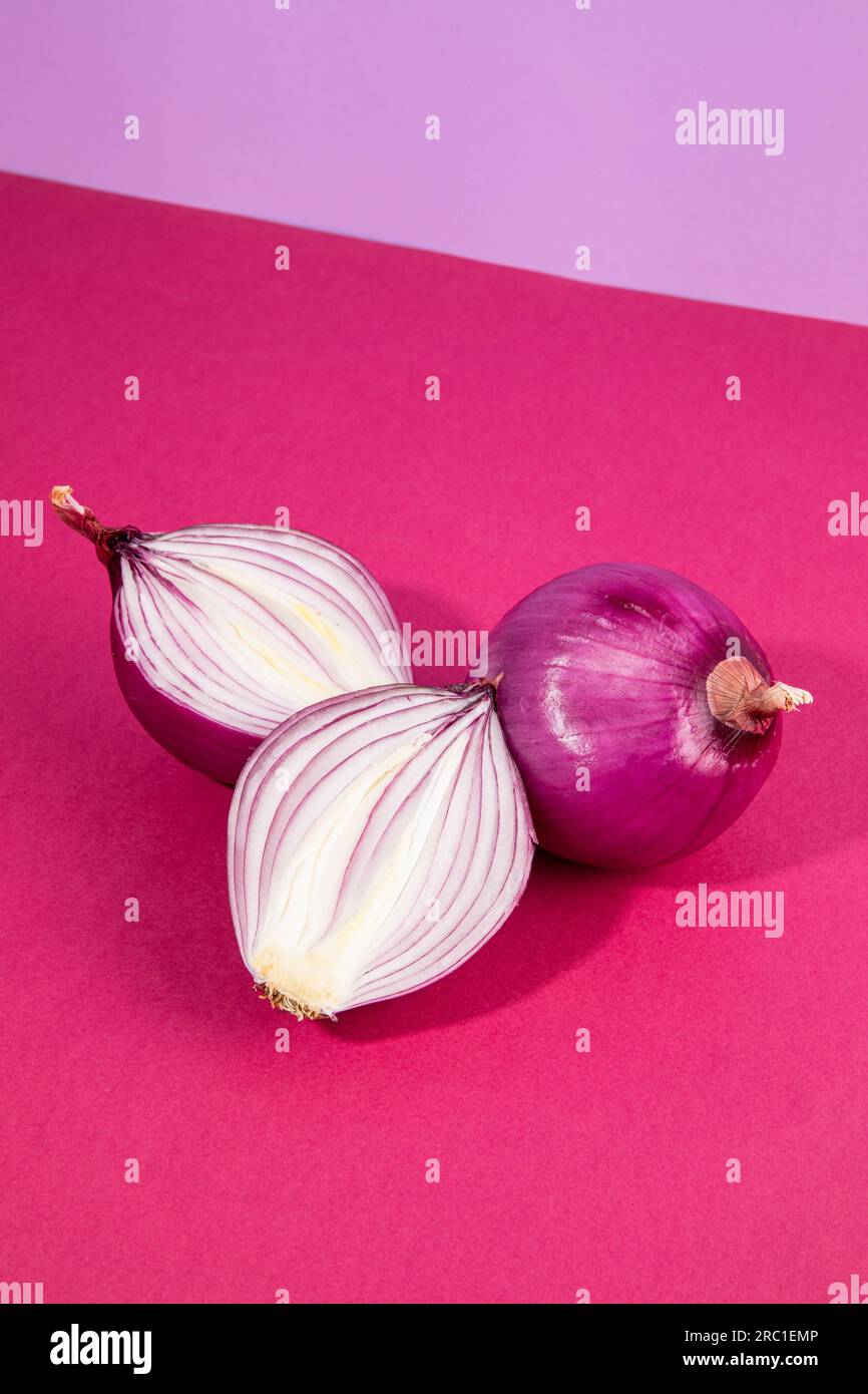 Onion pic hi-res stock photography and images - Alamy