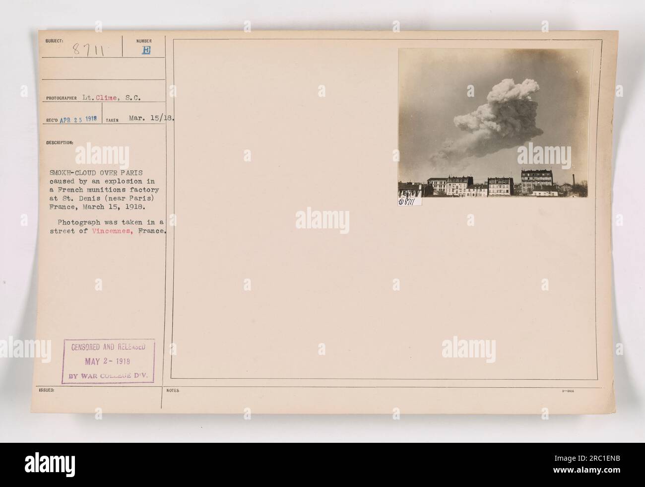 Smoke-cloud over Paris caused by an explosion in a French munitions ...