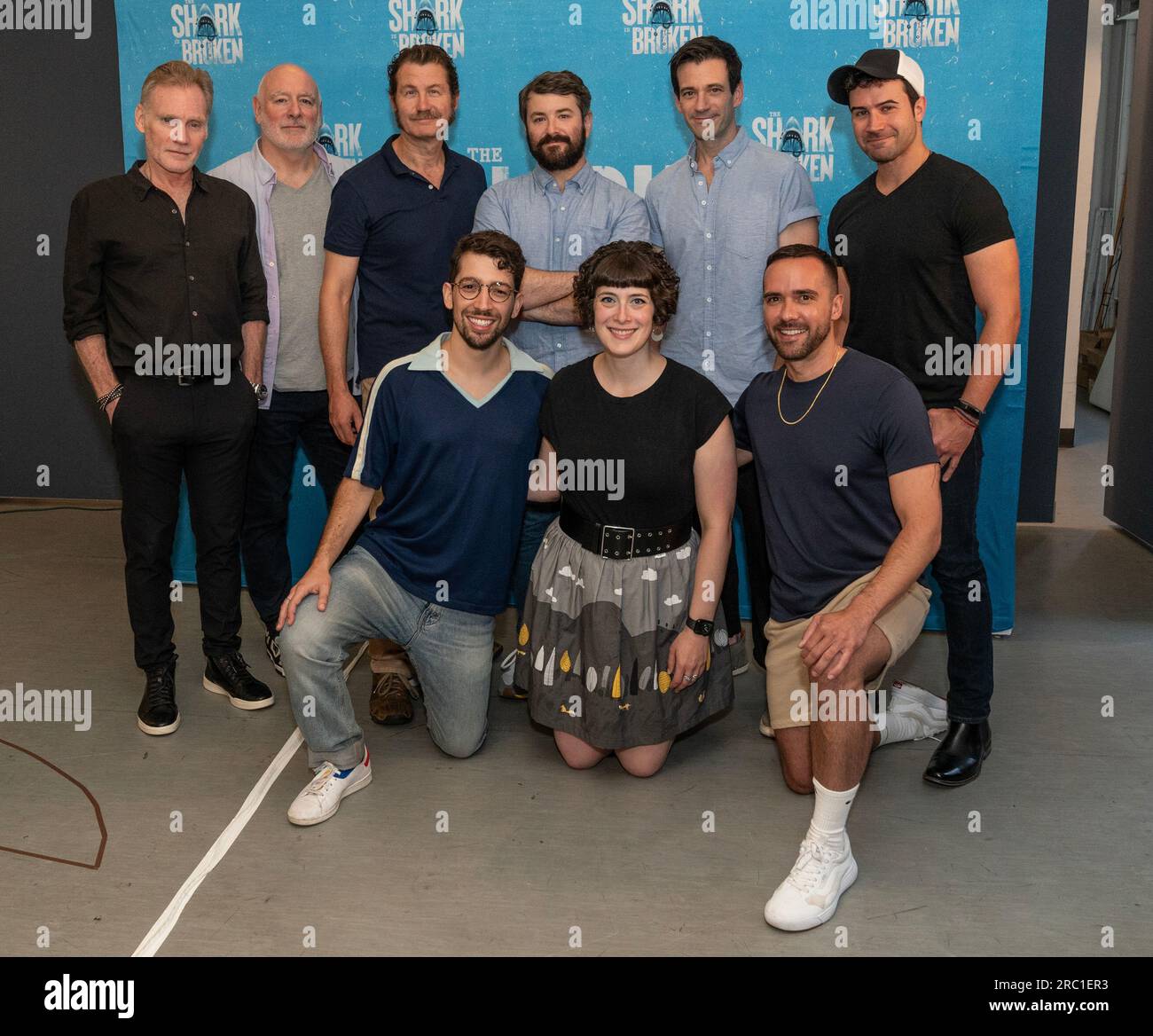 Peter Bradbury, Guy Masterson, Ian Shaw, Alex Brightman, Colin Donnell ...