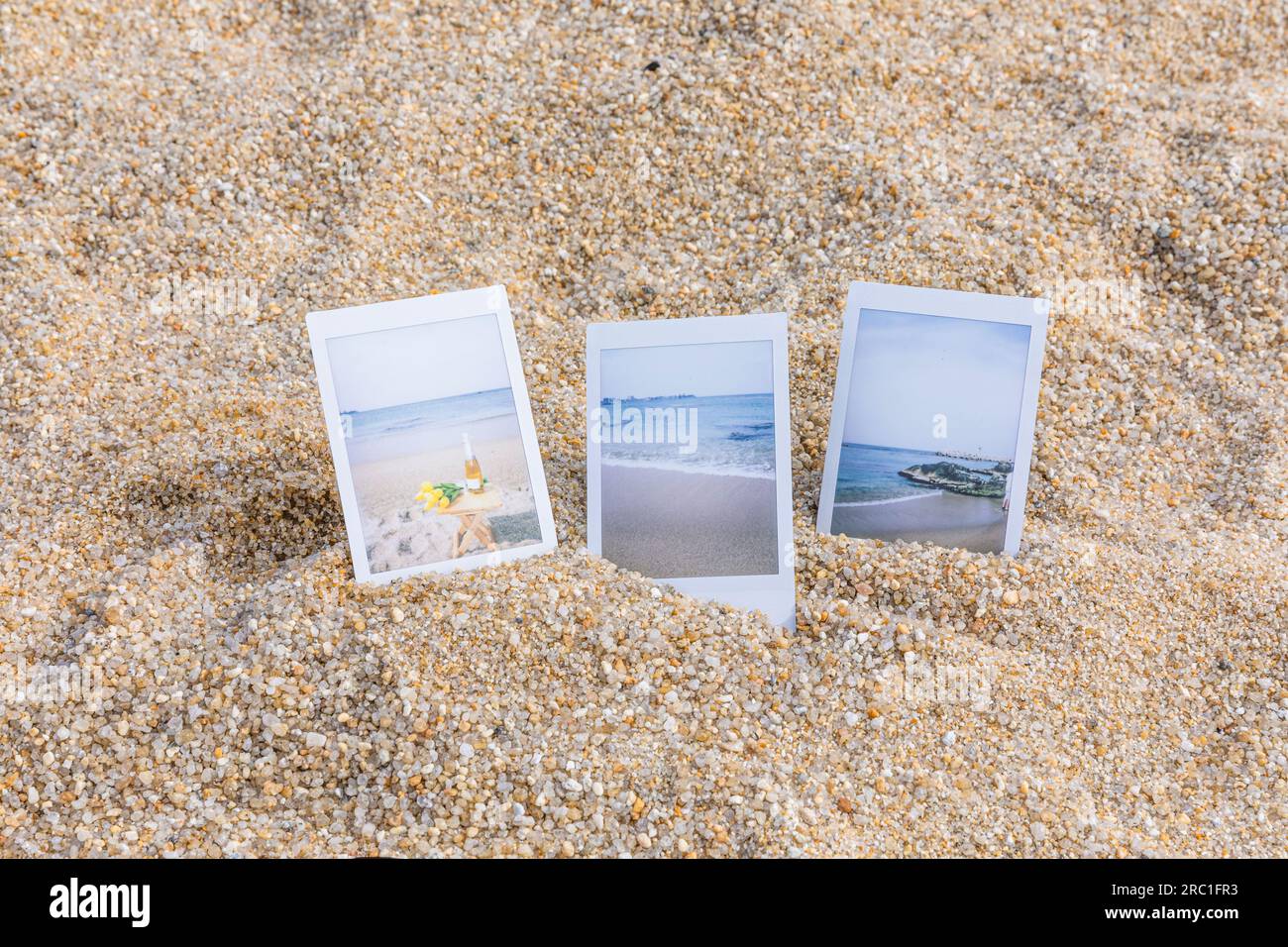 beach and polaroid camera Stock Photo - Alamy