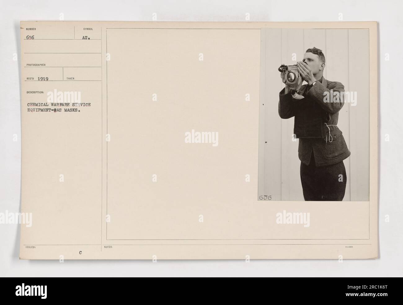 Takes issued au chemical warfare service hi-res stock photography and ...