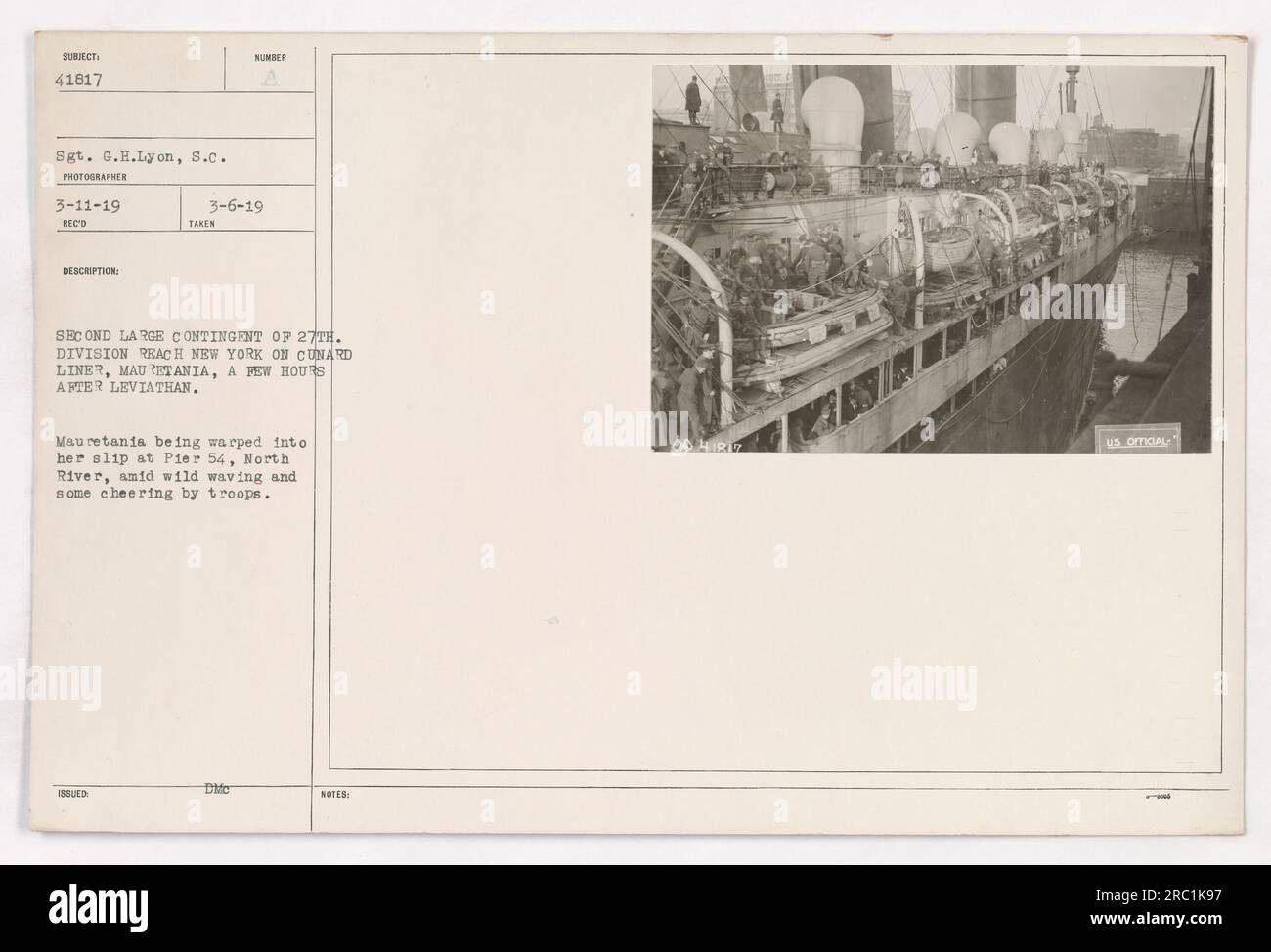 Soldiers in uniform wave and cheer as the Cunard liner Mauretania is ...