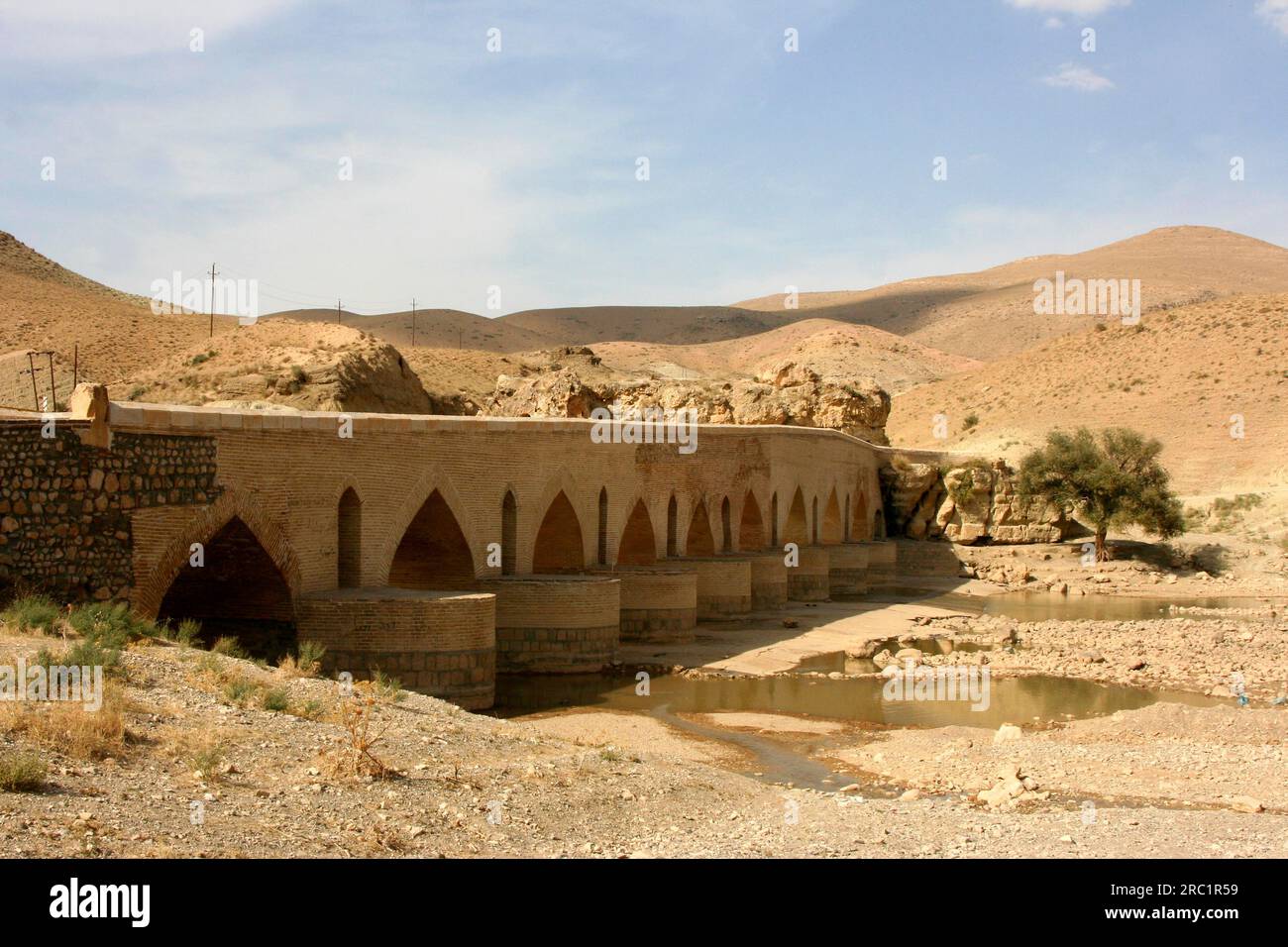 Stone bridge on the road between Bijar and Takab, Iran Stock Photo - Alamy