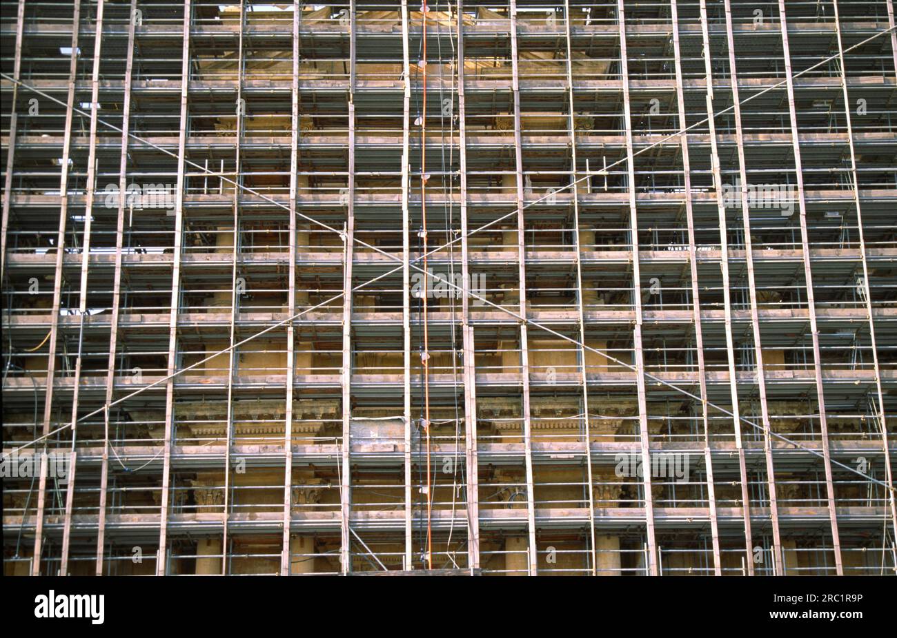 Artistic scaffolding hi-res stock photography and images - Alamy