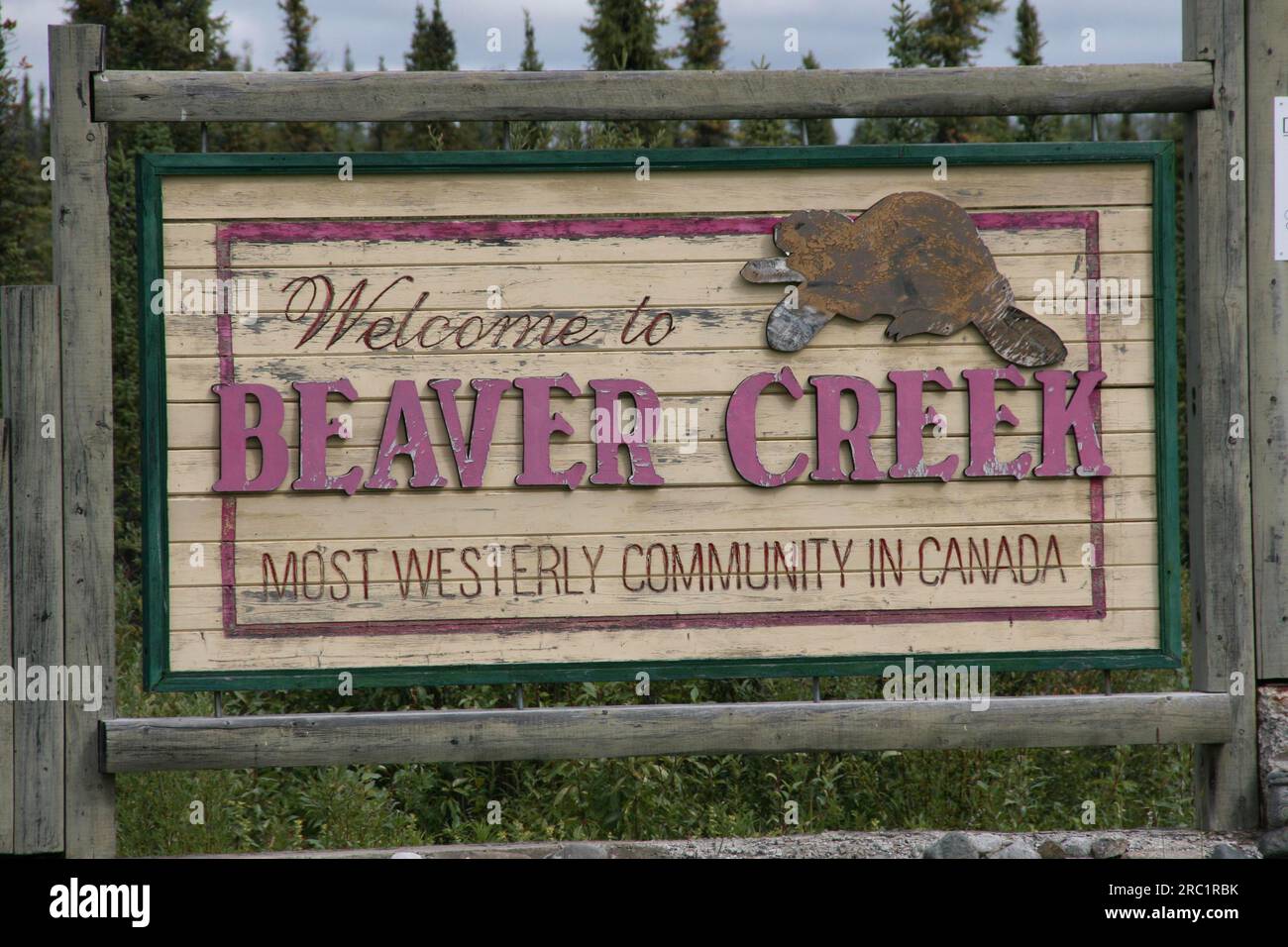 Town sign of Beaver Creek, Yukon Territory, Canada Stock Photo - Alamy