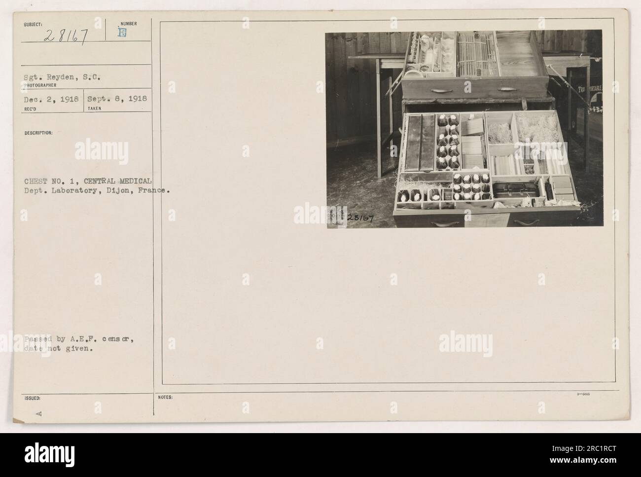 World war 1 medical laboratory hi-res stock photography and images - Alamy