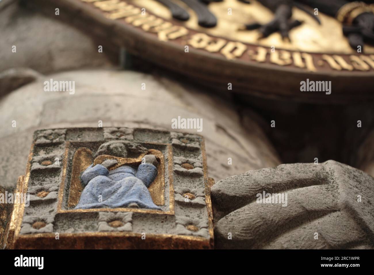 Bremen Roland on the market square in Bremen - The Roland statue Stock ...