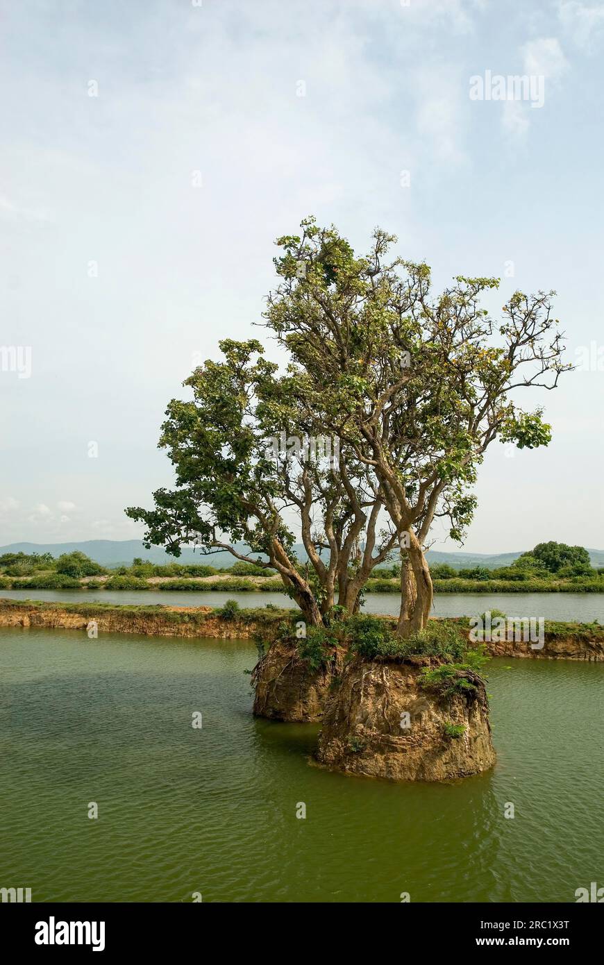 Moyar lake hi-res stock photography and images - Alamy