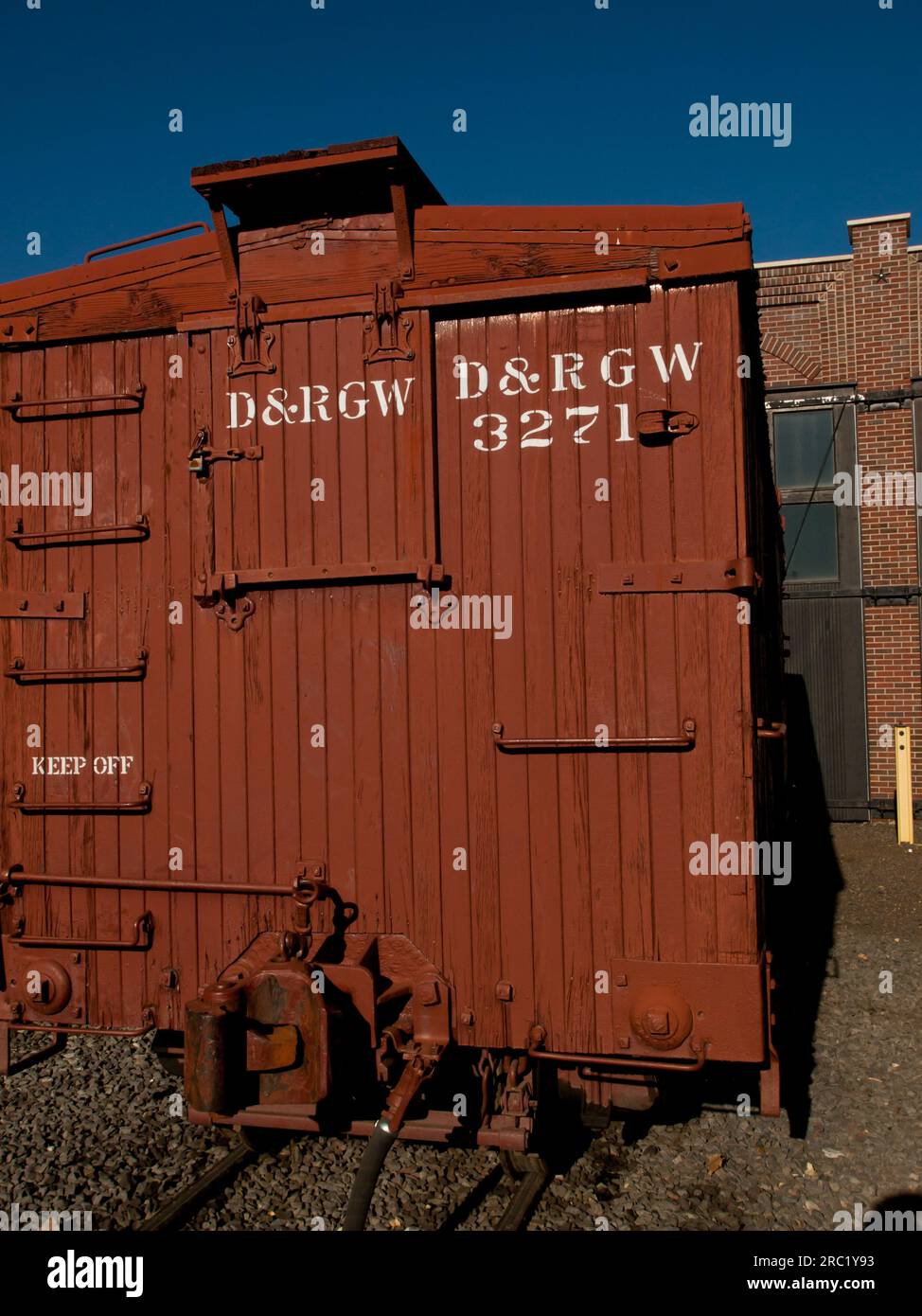 Wooden boxcar hi-res stock photography and images - Alamy