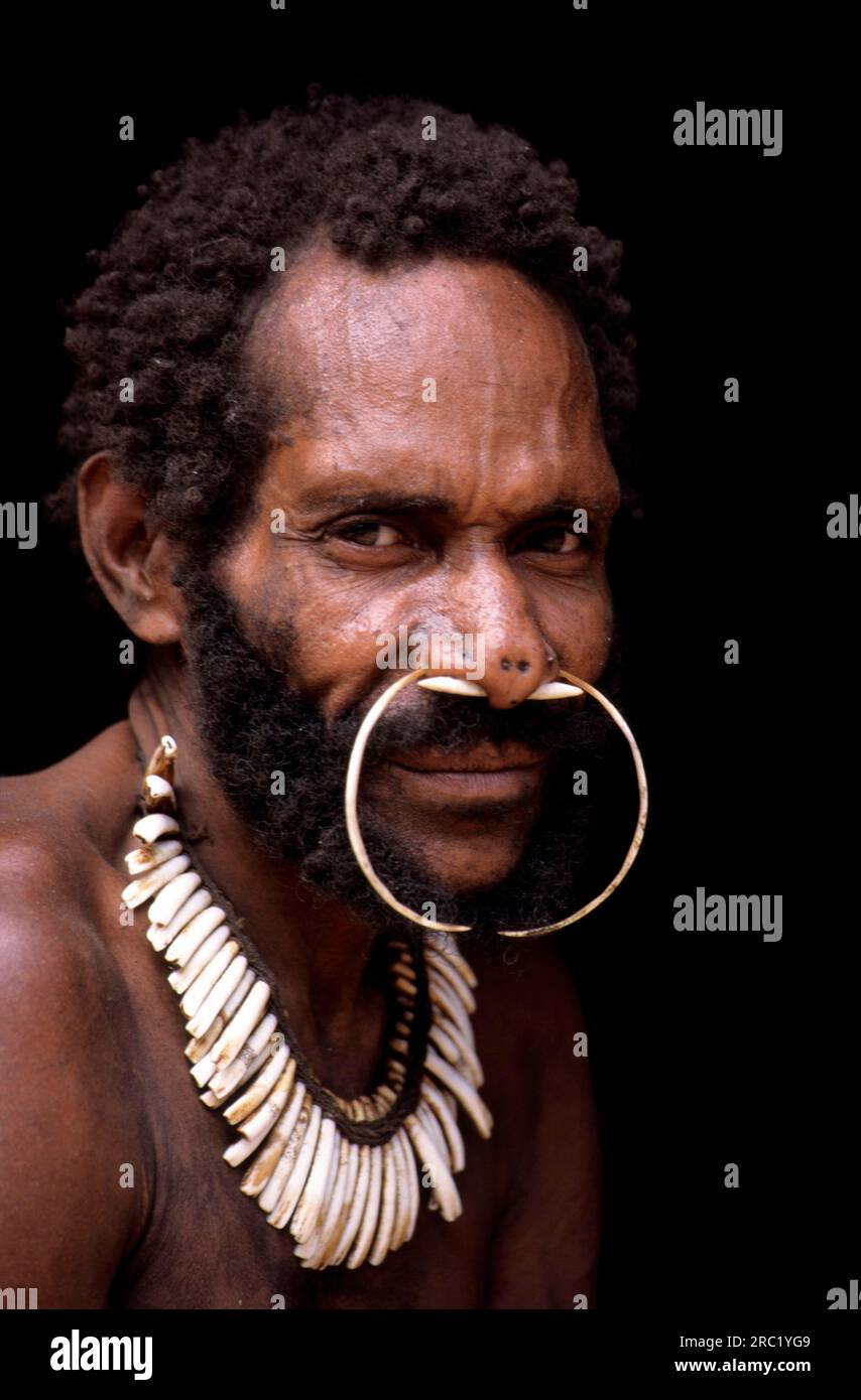 Man of the Korowai people, West Papua, West New Guinea, Irian-Jaya ...