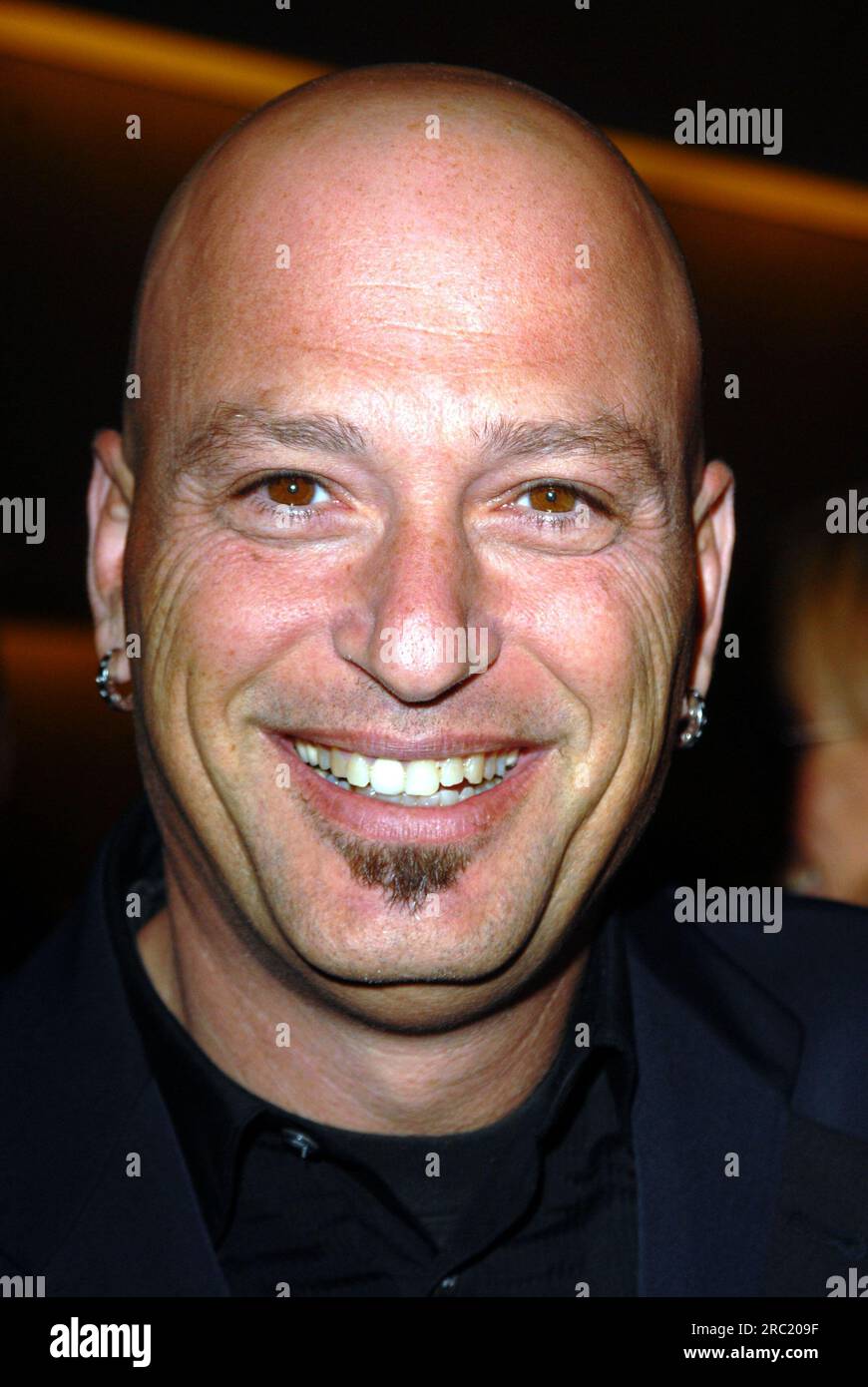 BEVERLY HILLS, CA - NOVEMBER 29: Howie Mandell attends the 8th Annual ...